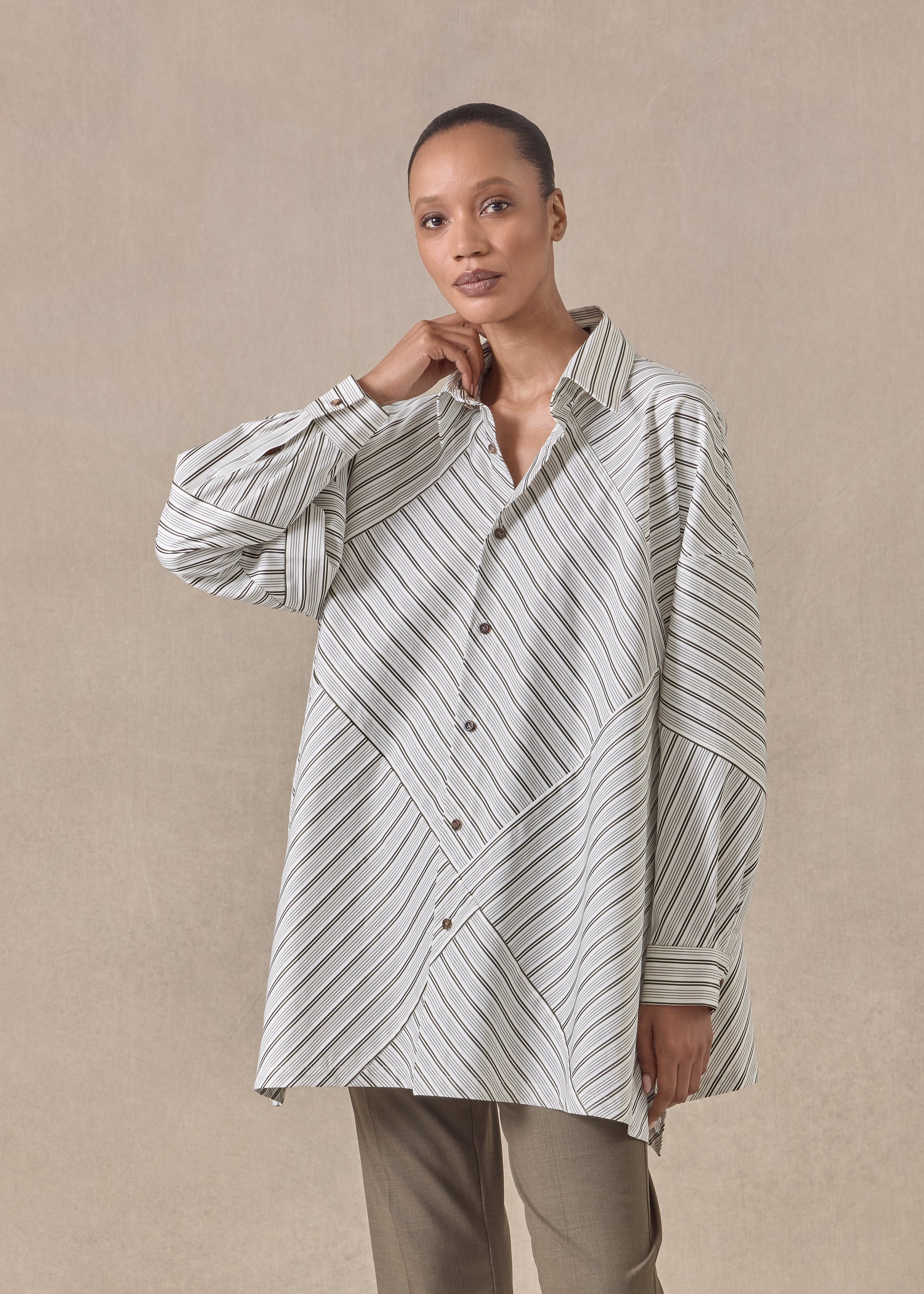 cotton wide a-line shirt with collar - long (patchwork) (greenbronze)